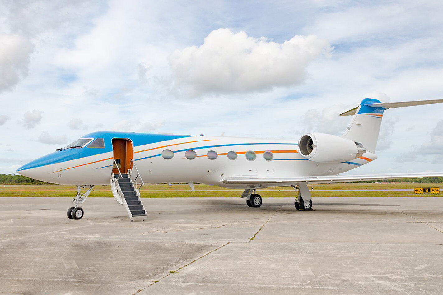 Discover Our Luxurious Private Jet Fleet | Fly Alliance
