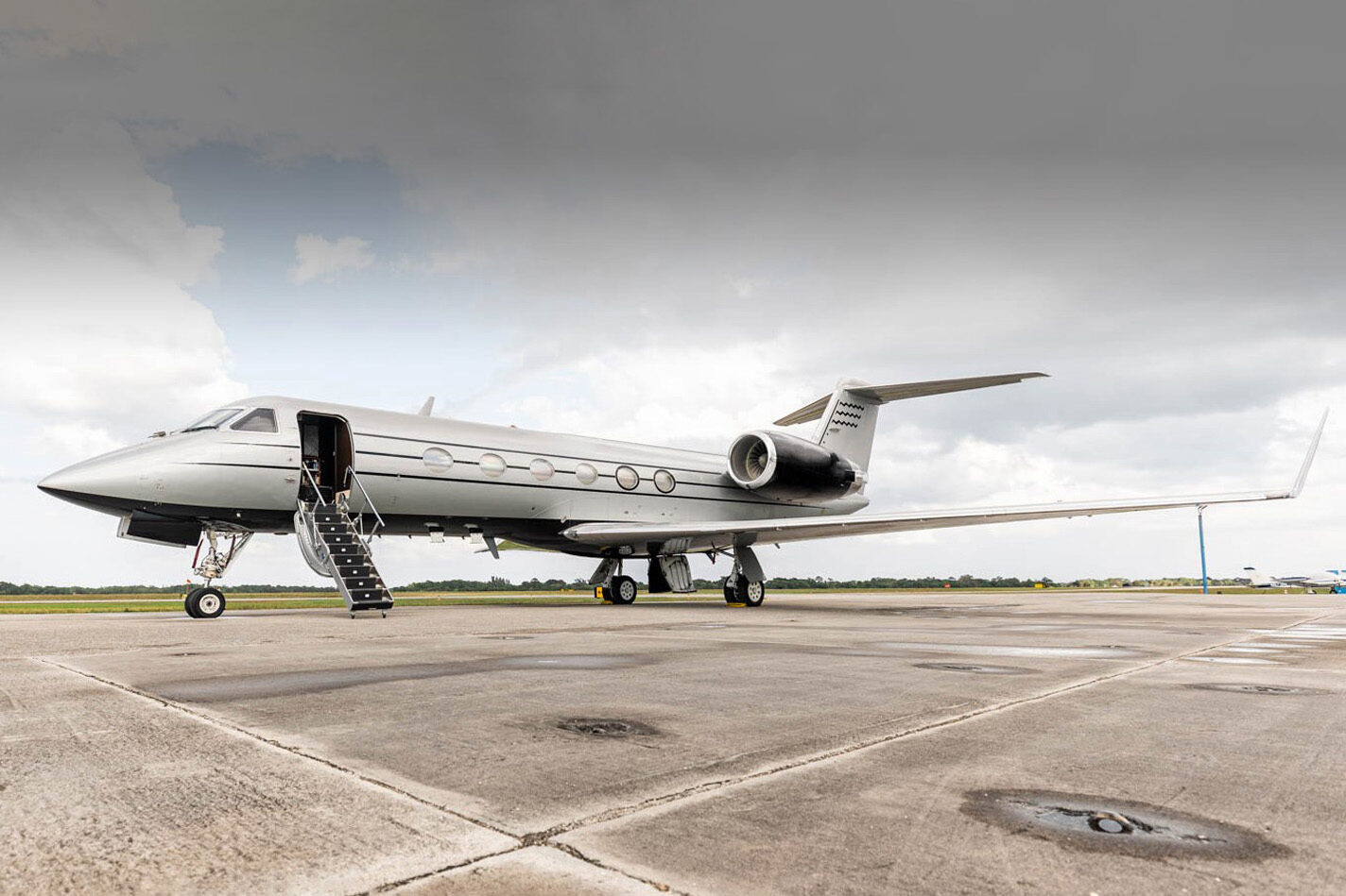 Discover Our Luxurious Private Jet Fleet | Fly Alliance