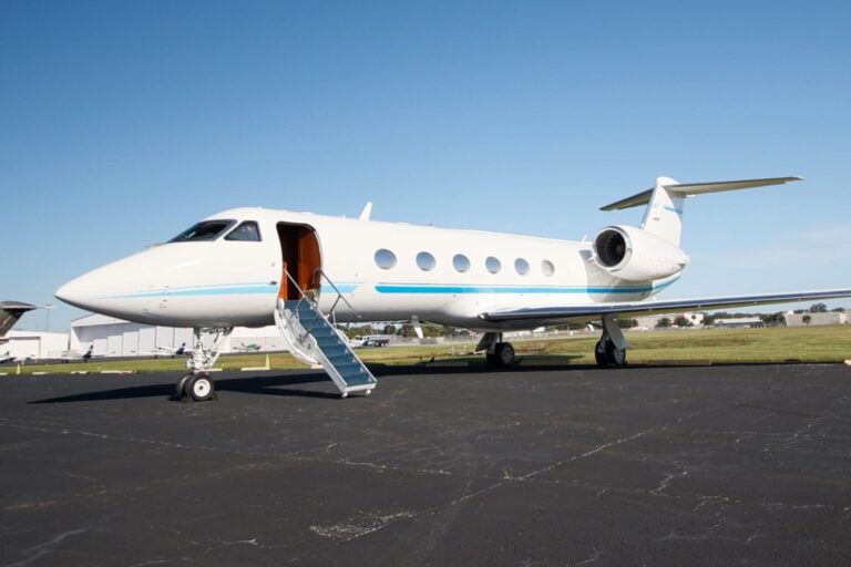 Discover Our Luxurious Private Jet Fleet | Fly Alliance
